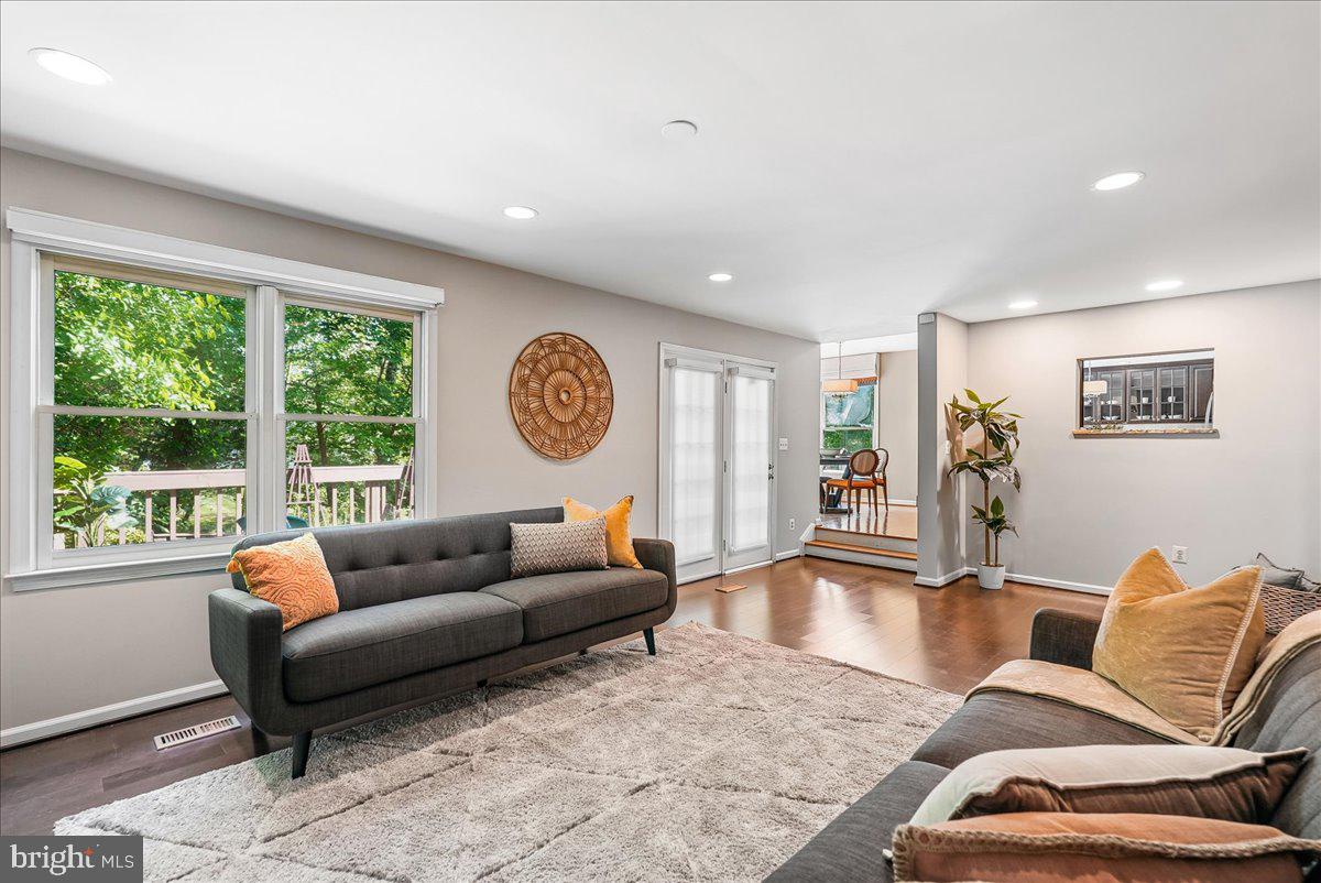Luxury Real Estate Company | Corcoran McEnearney