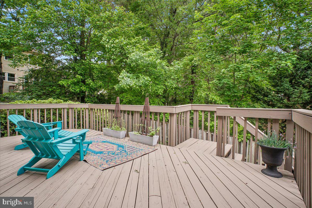 Luxury Real Estate Company | Corcoran McEnearney