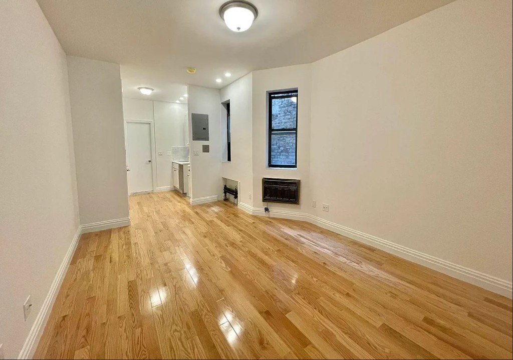 886 Tenth Avenue #2C, Manhattan, NY 10019 Property for rent