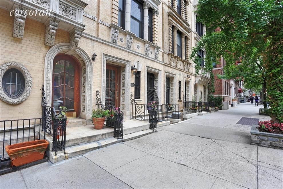 331 West 71st Street, Manhattan | Corcoran