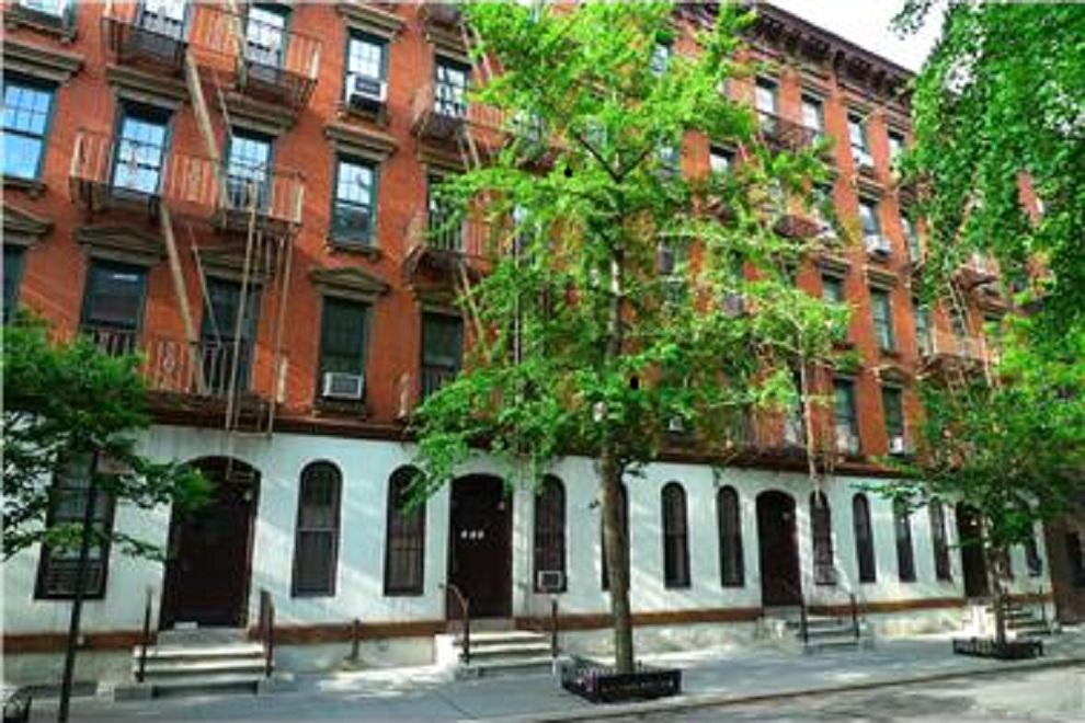 SAGA HOUSE | 88 Horatio Street, Manhattan | Corcoran