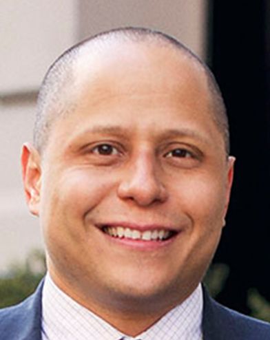 Giovanni Castro | Licensed Associate RE Broker | Corcoran