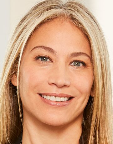 Meredith Verona | Licensed RE Salesperson | Corcoran