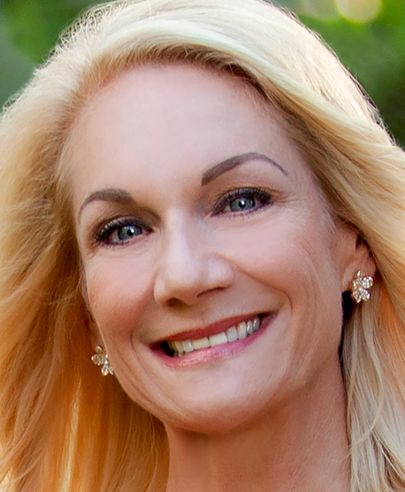 Nicole Burns | Sales Associate | Corcoran