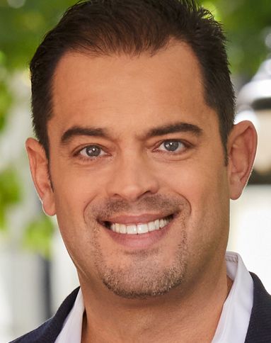 Andrew Scheck | Licensed RE Salesperson | Corcoran