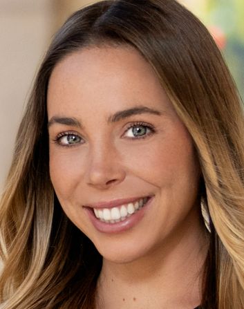 Kristen Reilly | Sales Associate | Corcoran