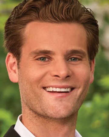 James Weiss | Licensed RE Salesperson | Corcoran