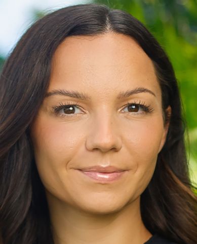 Elina Borovskaya | Broker Associate | Corcoran