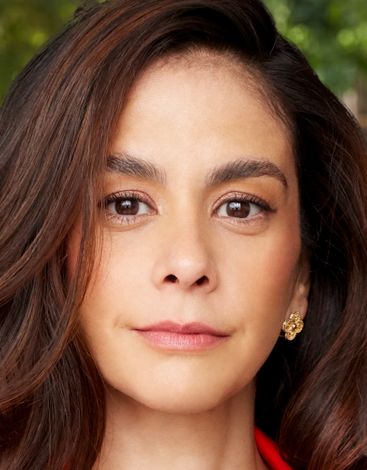 Maria Velazquez | Licensed Associate RE Broker | Corcoran