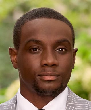 Victor Inwang | Licensed RE Salesperson | Corcoran