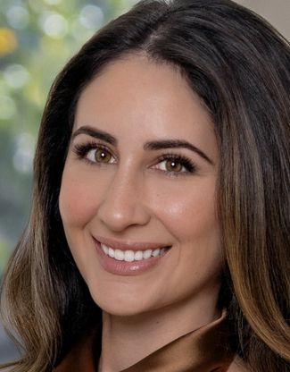 Nicole Parise | Licensed RE Salesperson | Corcoran