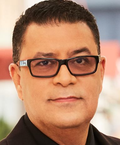 Cesar Negron | Licensed RE Salesperson | Corcoran