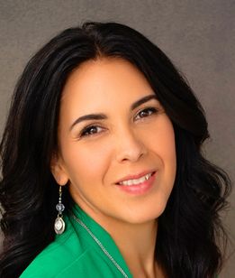 Cynthia Motta | Sales Associate | Corcoran