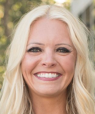 Lori Roland | Luxury Property Specialist | Corcoran