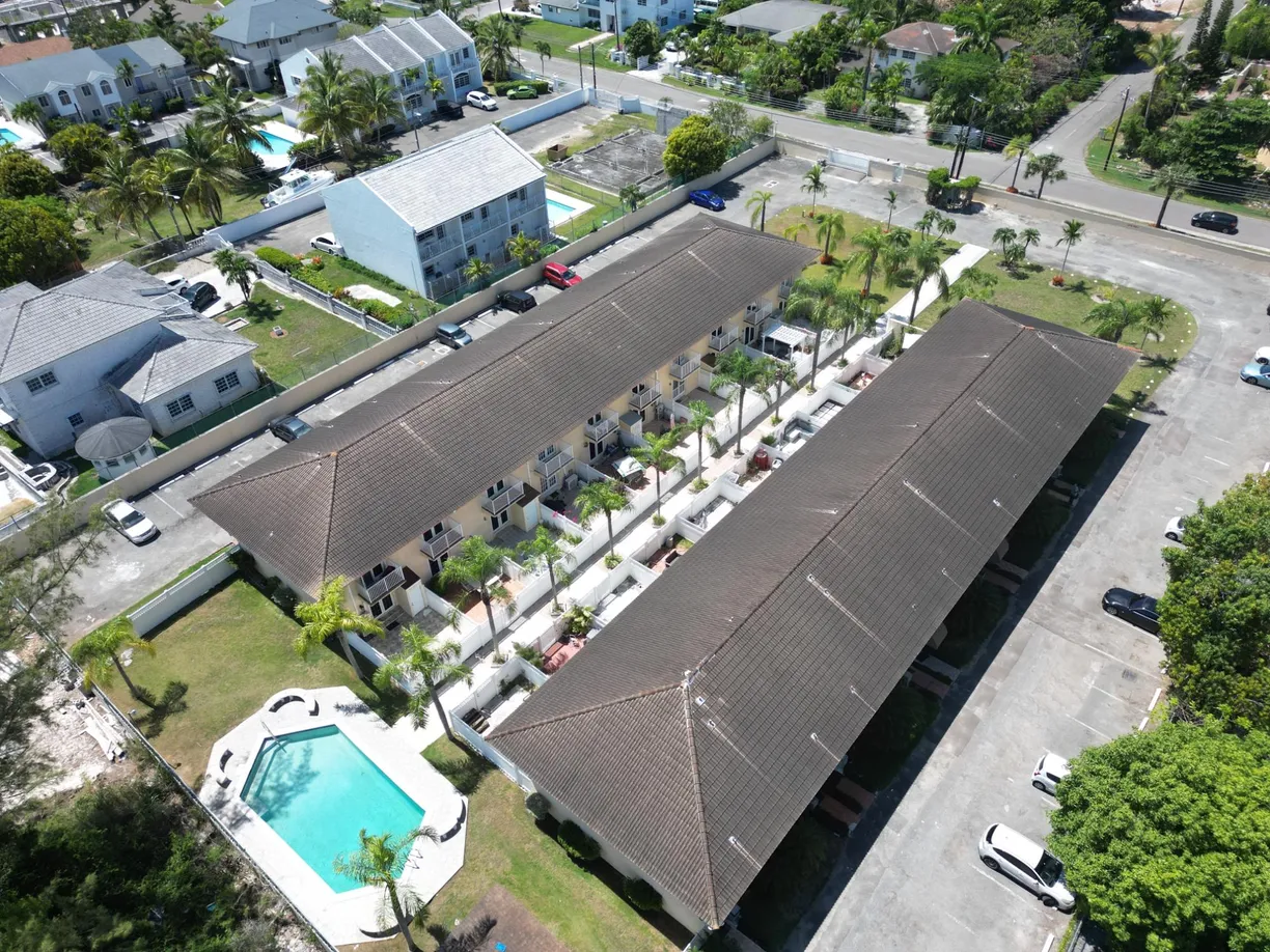 Royal Palm Condos #18, West Bay Street Property for rent