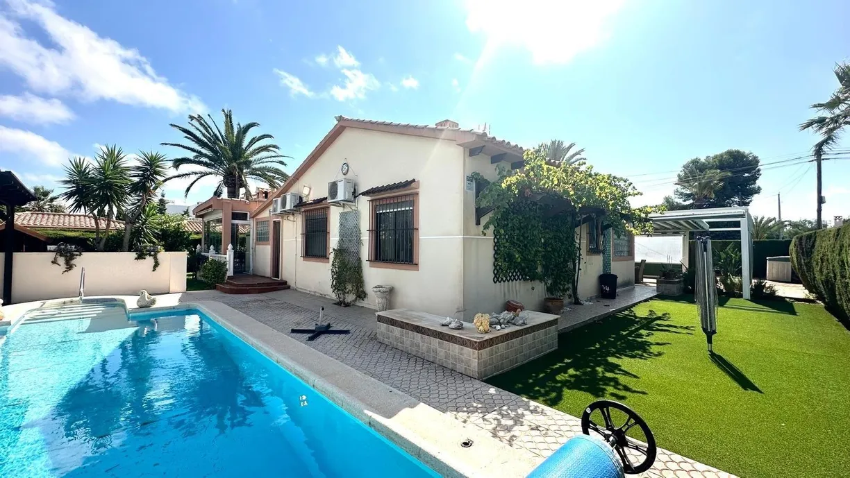 Cabo Roig, Cabo Roig Property for sale