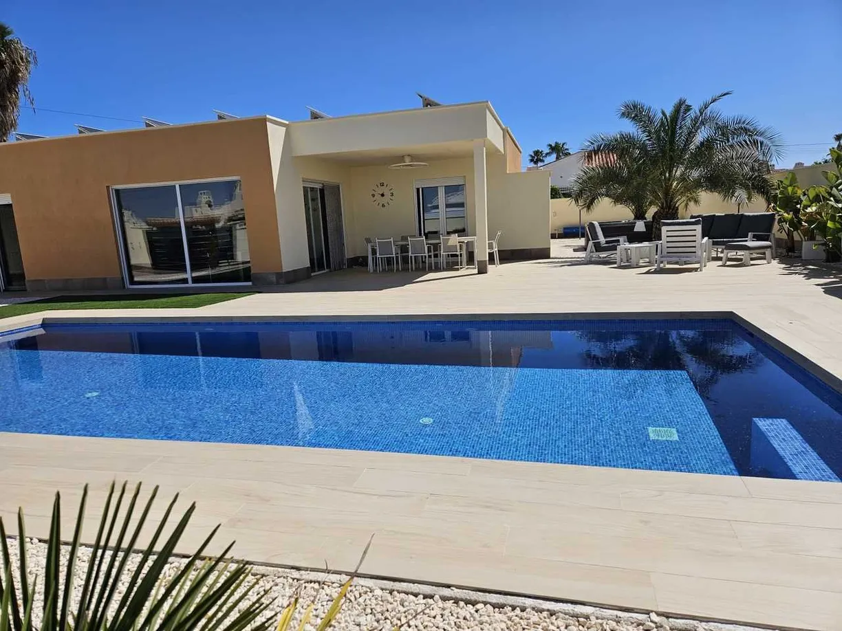 Torrevieja, Torrevieja Property for sale