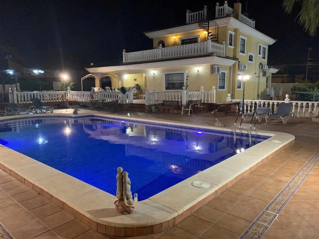 Torrevieja, Torrevieja Property for sale