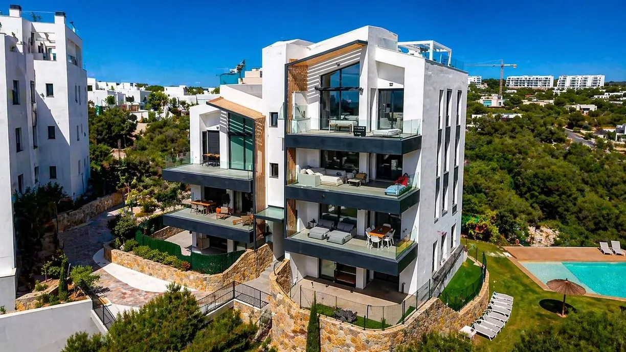 Las Colinas Golf Resort, Las Colinas Golf Resort Property for sale