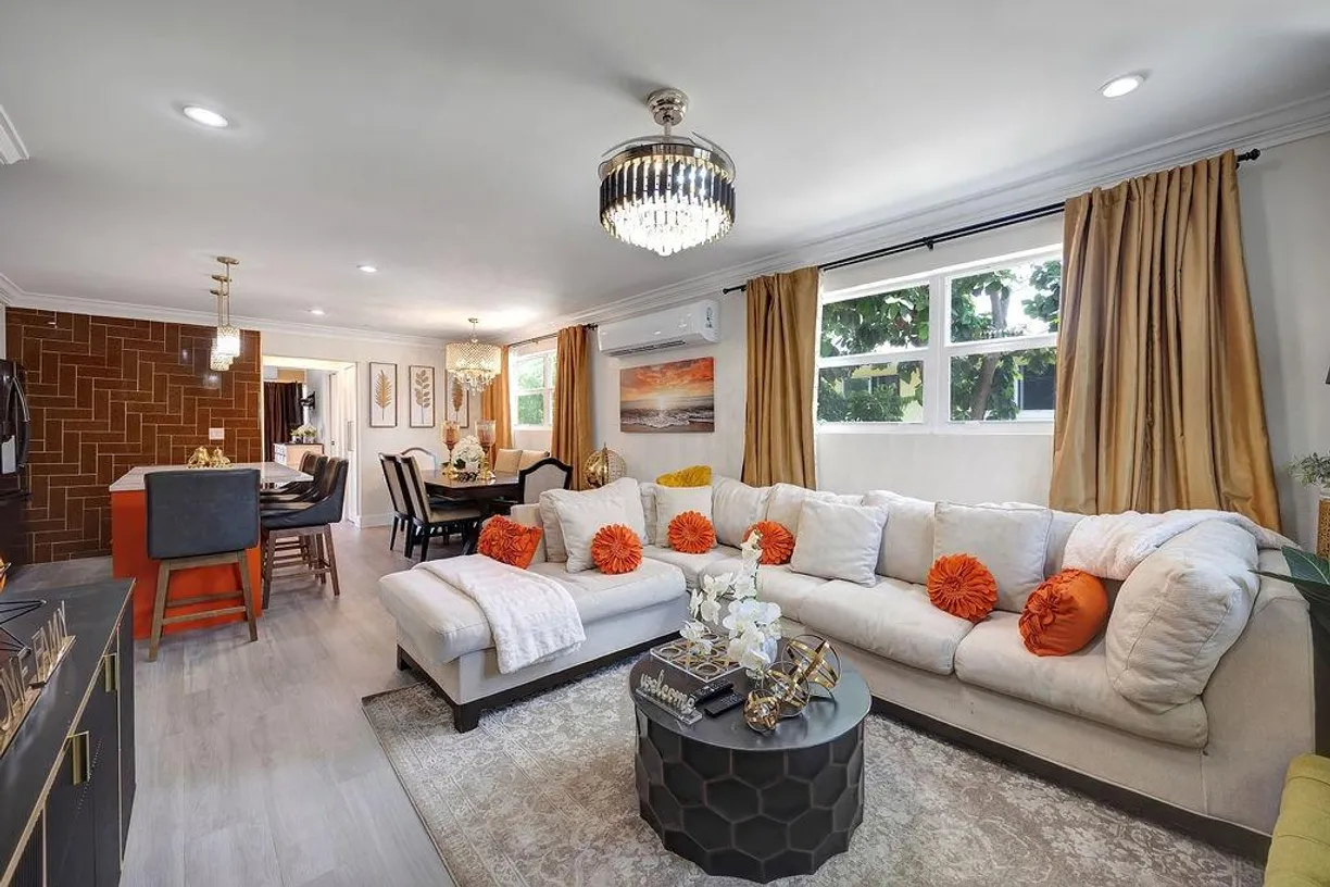 HILLVIEW TERRACE #4, Eastern Road Property for rent