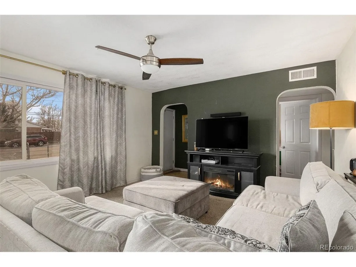 1151 E 88th, Thornton, CO 80229 Property for sale