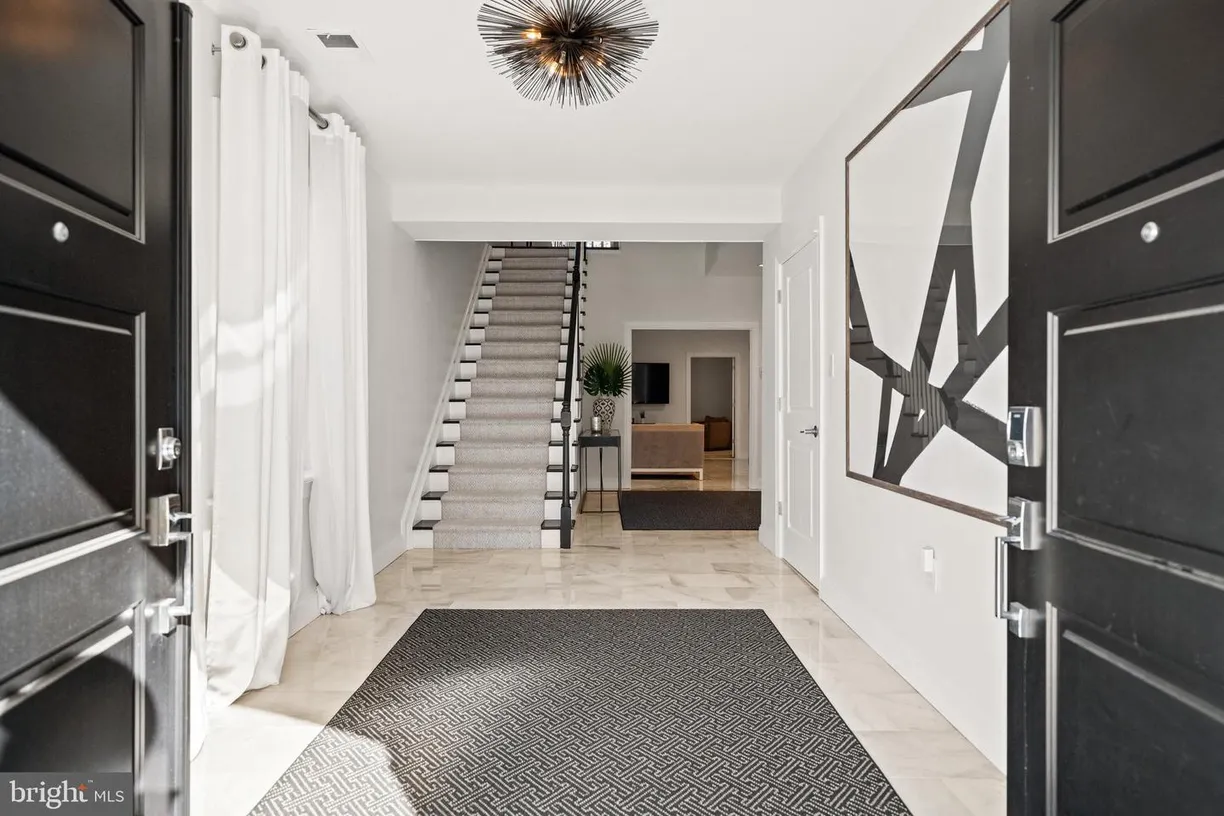 4725 Massachusetts Ave Nw, WASHINGTON, DC 20016 Property for sale