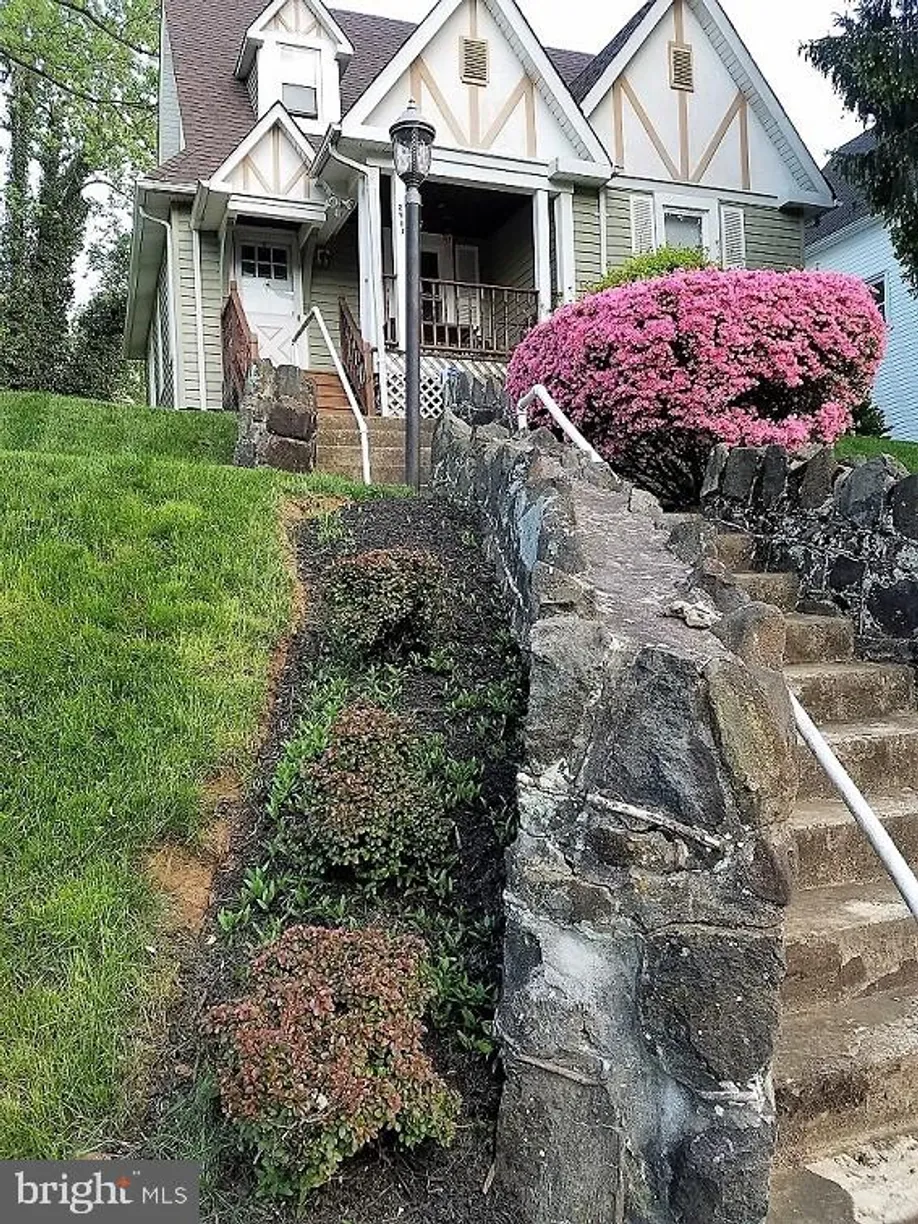 2913 Silver Hill Ave, BALTIMORE, MD 21207 Property for sale