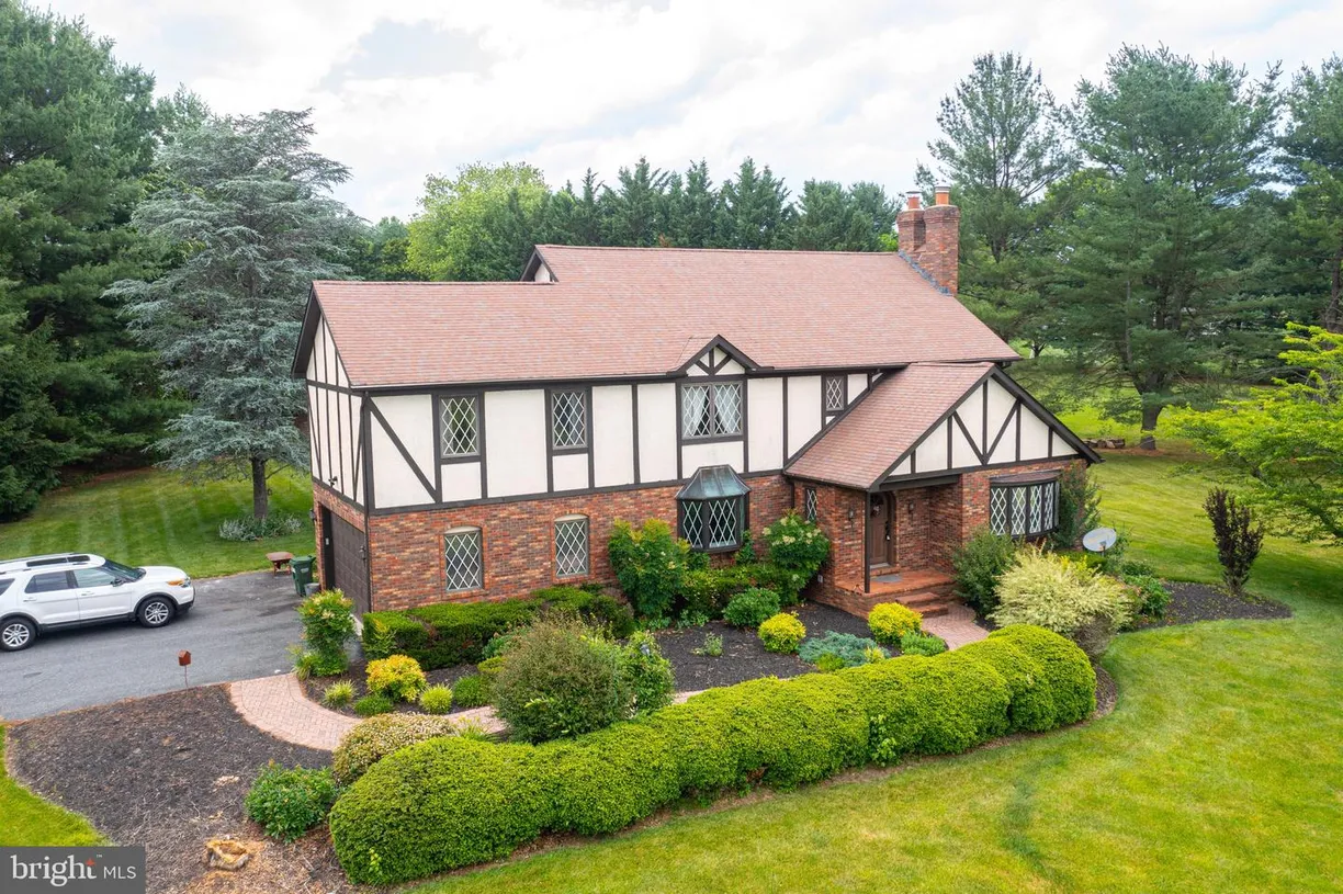 2300 Kings Arms Dr, FALLSTON, MD 21047 Property for sale