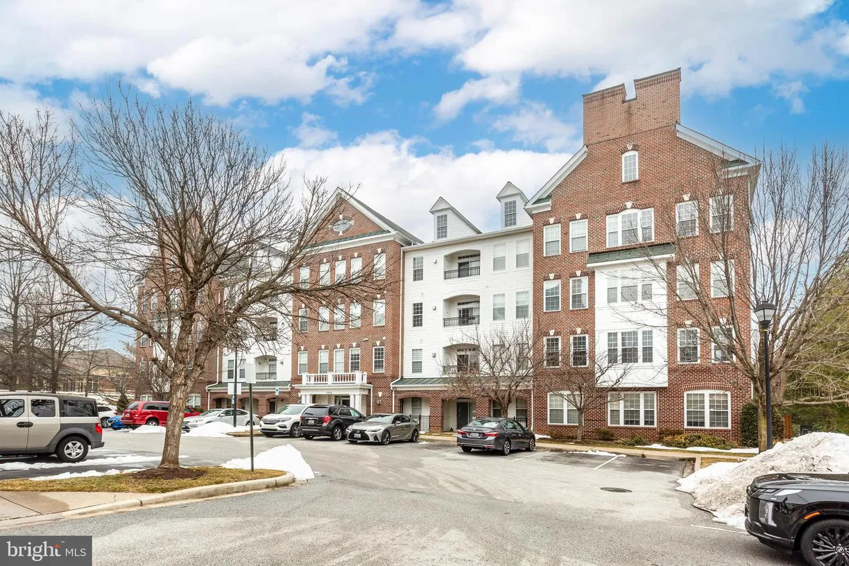 5900 Whale Boat Dr #405, CLARKSVILLE, MD 21029 Property for sale