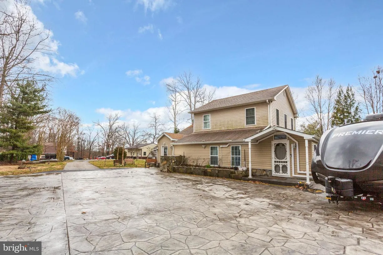 7465 Browns Bridge Rd, HIGHLAND, MD 20777 Property for rent