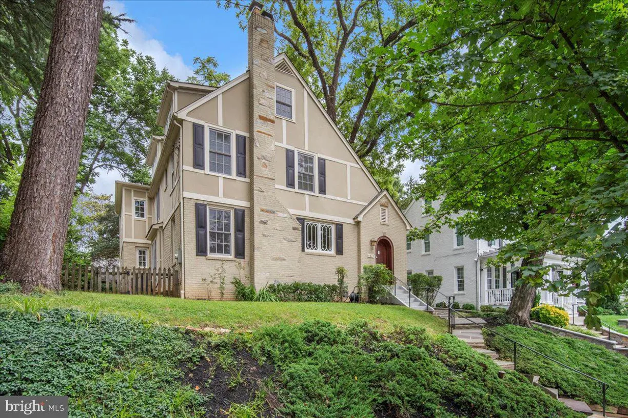4615 Hunt Ave, CHEVY CHASE, MD 20815 Property for sale