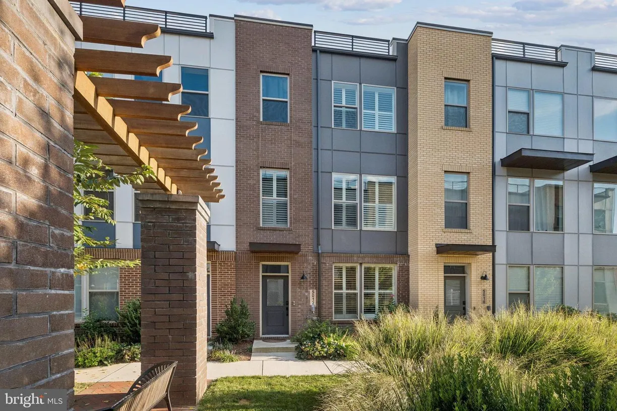 5012 Oakmoore Dr, ROCKVILLE, MD 20852 Property for sale