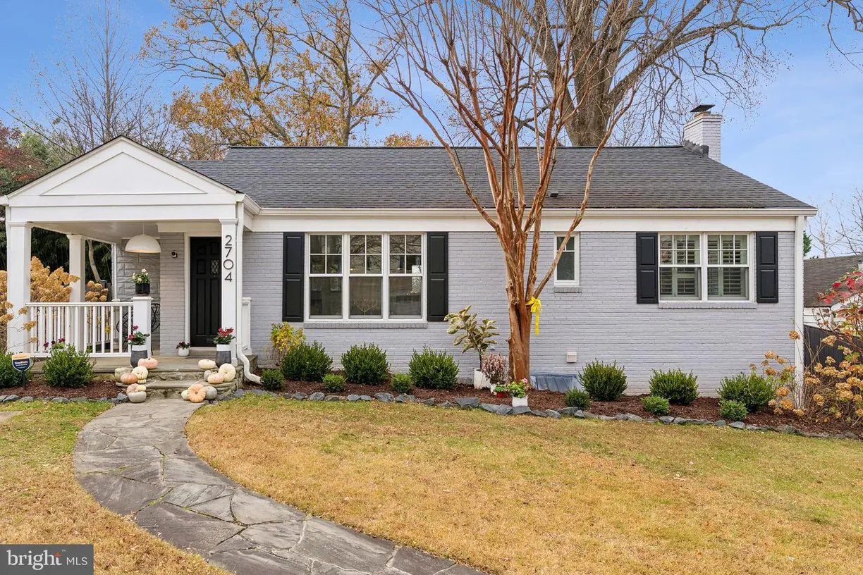 2704 Ross Rd, CHEVY CHASE, MD 20815 Property for sale