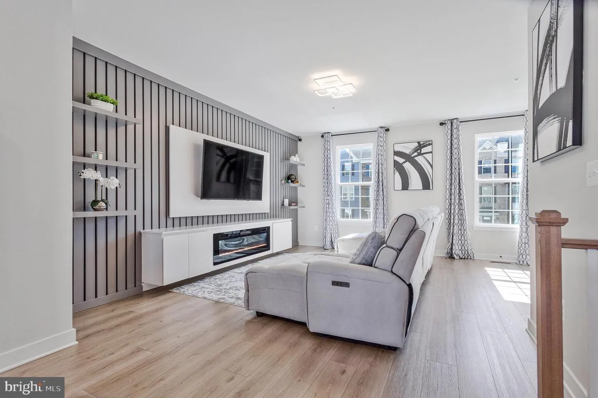 16202 Bright Star Way, BOWIE, MD 20716 Property for sale