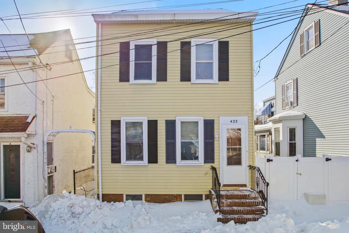 422 Prince St, BORDENTOWN, NJ 08505 Property for sale