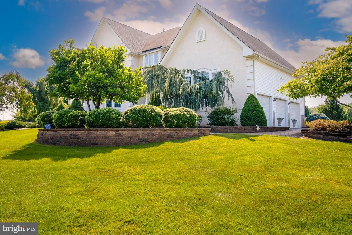 19 Meadowlark Drive Dr, PLAINSBORO, NJ 08536 Property for rent