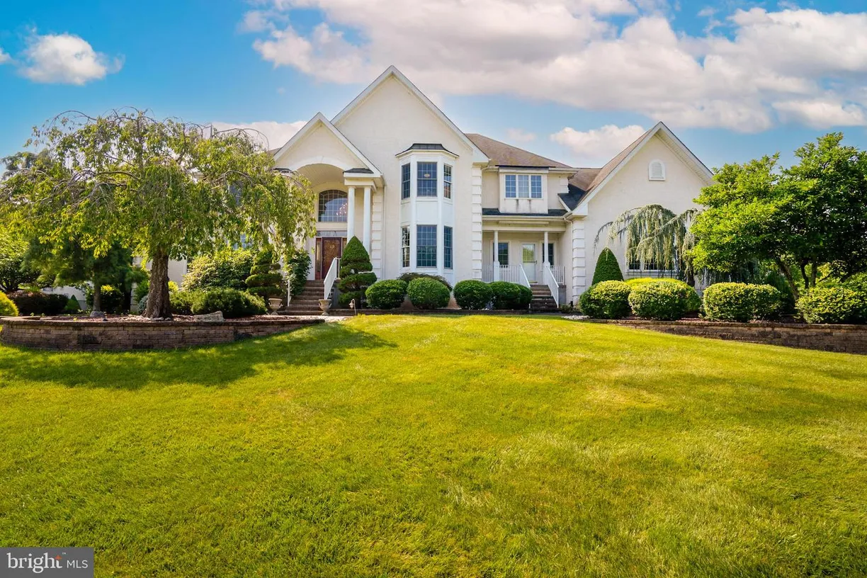 19 Meadowlark Drive Dr, PLAINSBORO, NJ 08536 Property for rent