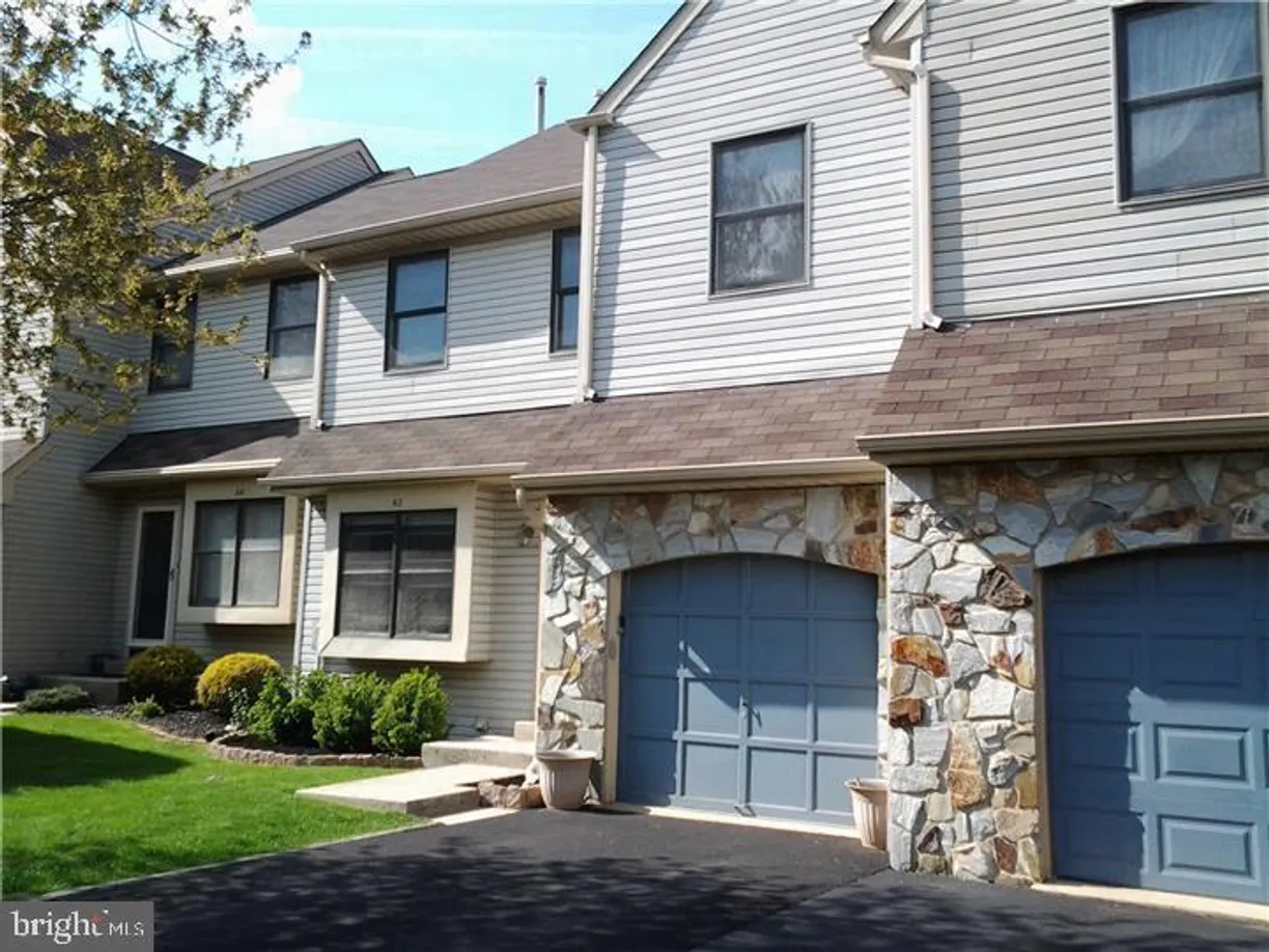 62 Bellwood Dr, FEASTERVILLE TREVOSE, PA 19053 Property for rent