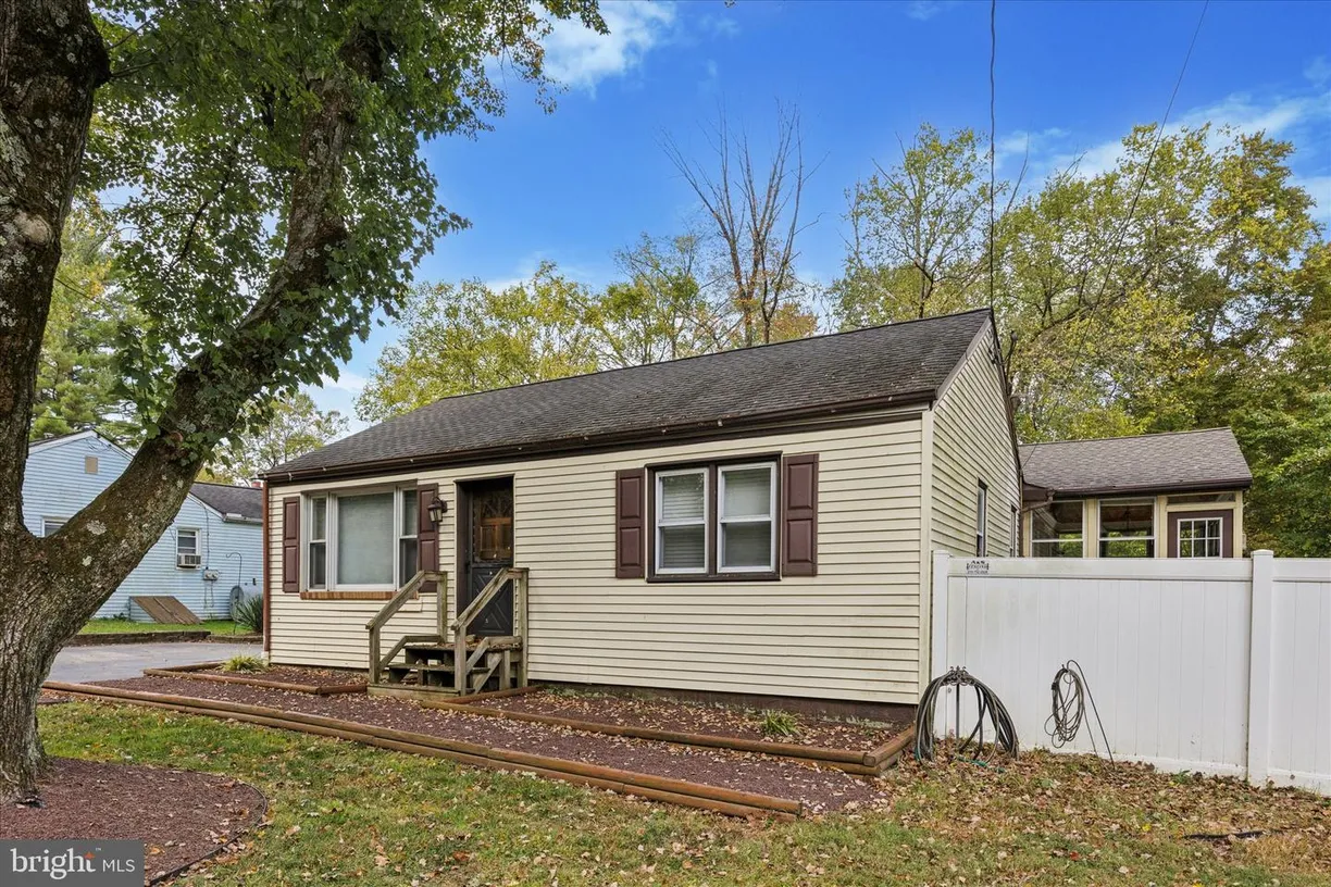 29 Langhorne Ave, FEASTERVILLE TREVOSE, PA 19053 Property for sale