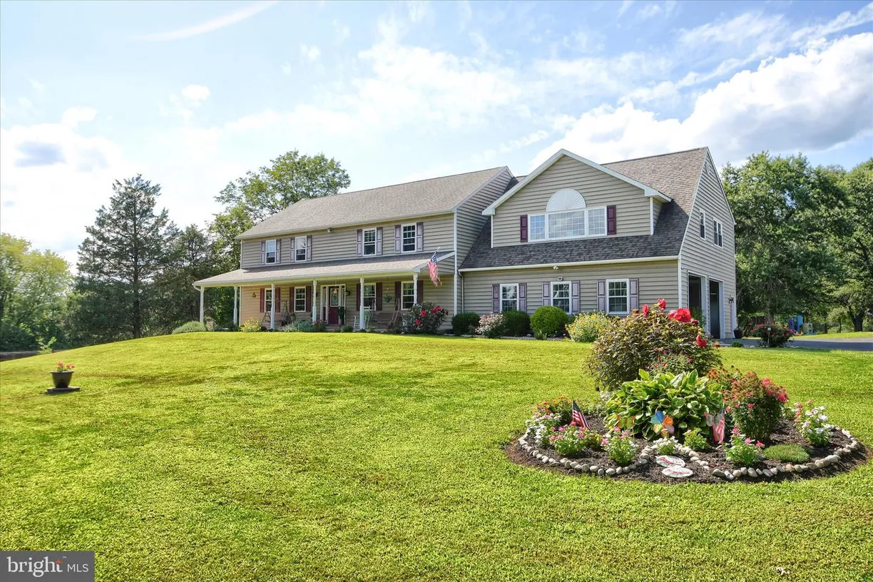 1010 Sweetbriar Rd, PERKASIE, PA 18944 Property for sale