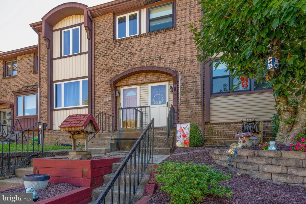 3933 Wrexham Ct, BENSALEM, PA 19020 Property for sale