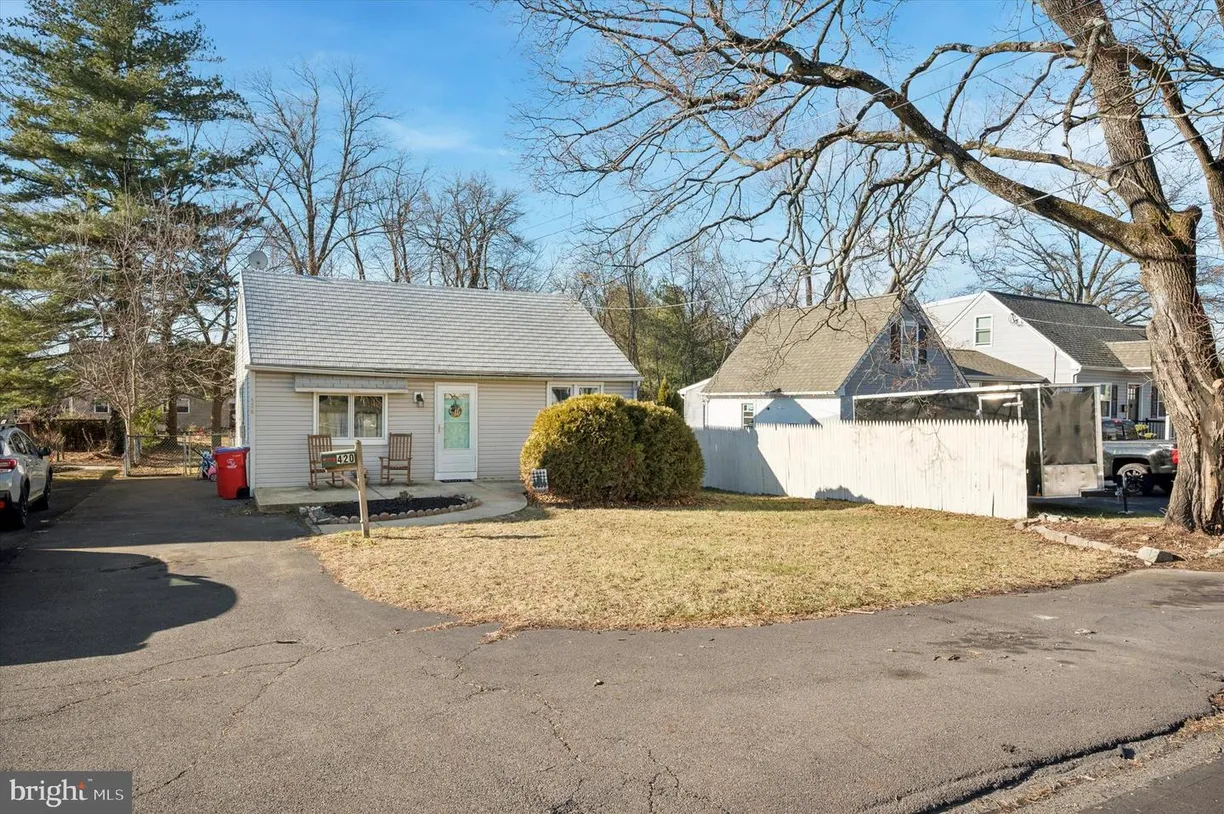 420 Fir St, WARMINSTER, PA 18974 Property for sale