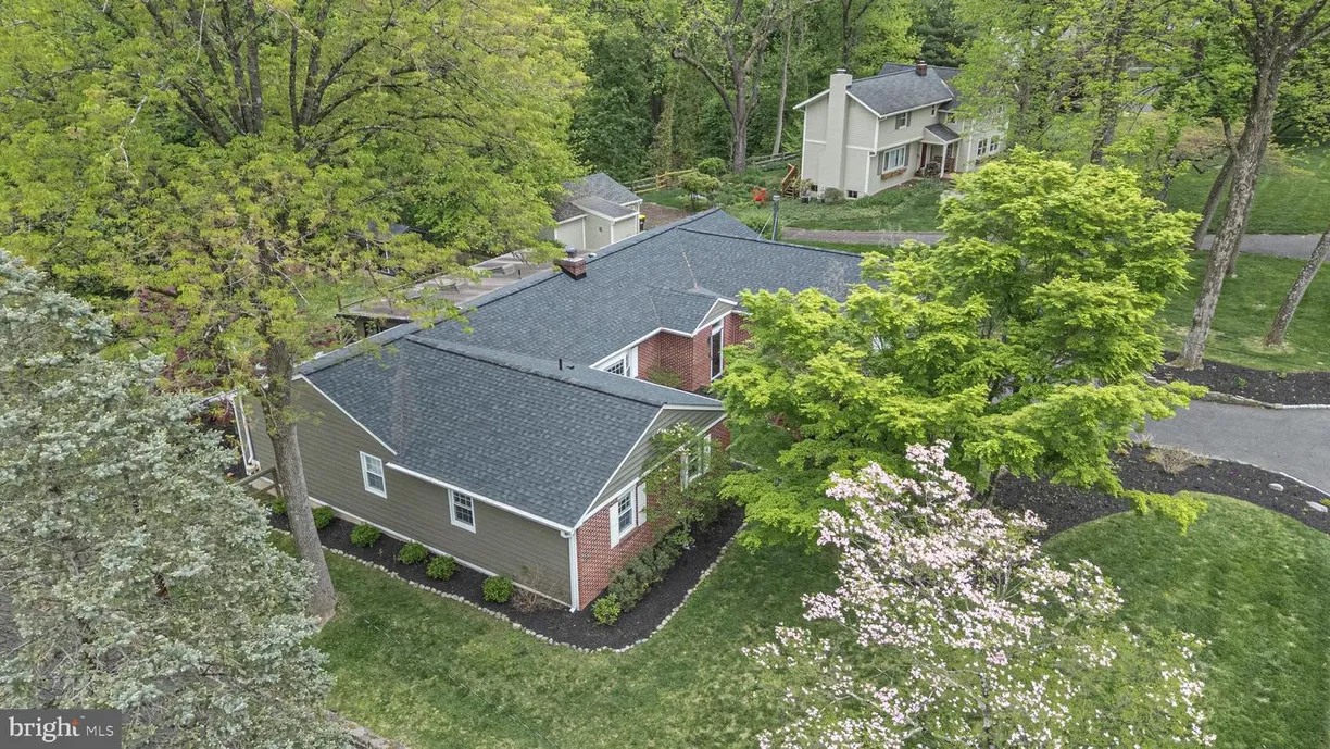 2214 Stackhouse Dr, YARDLEY, PA 19067 Property for sale