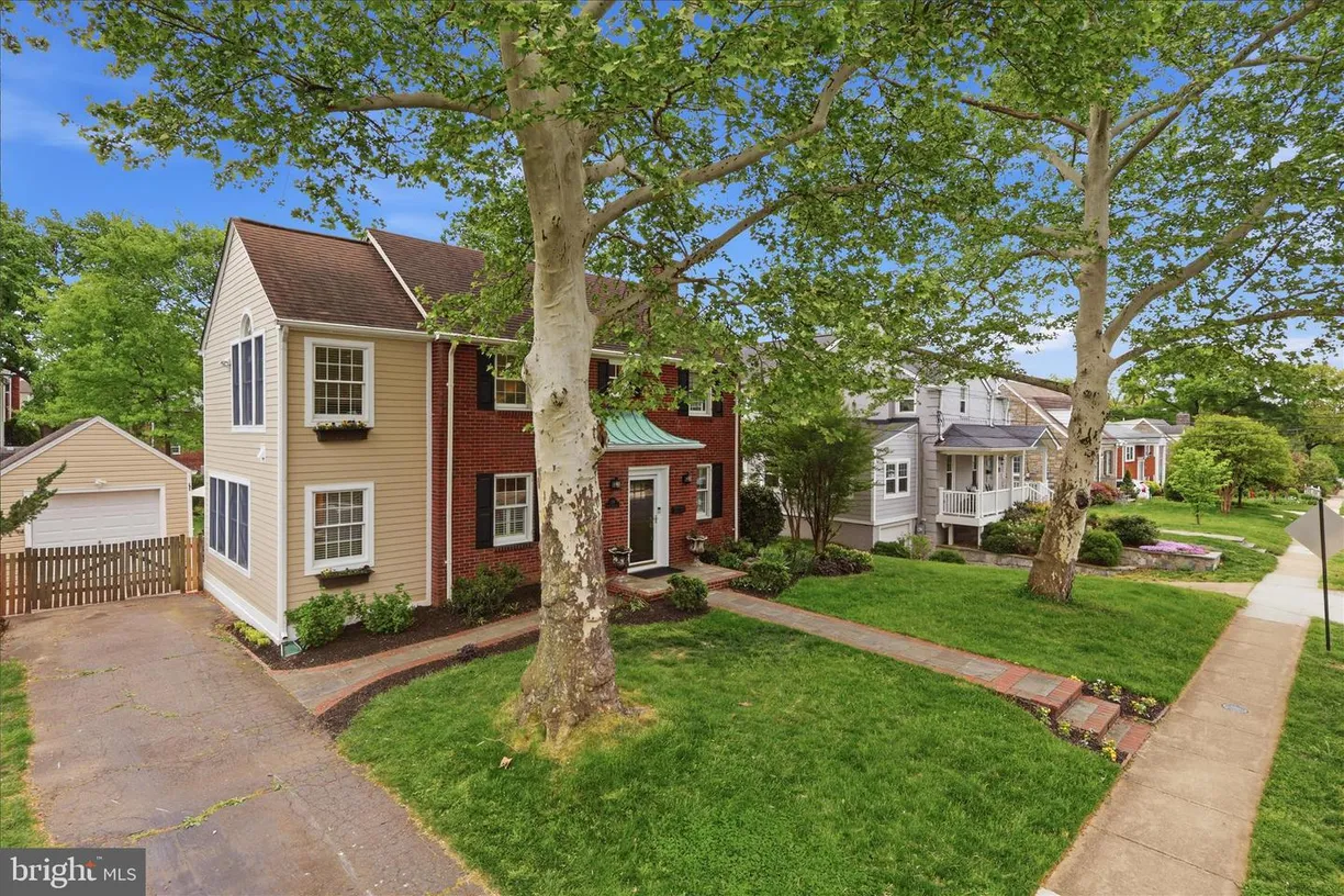 139 S Abingdon St, ARLINGTON, VA 22204 Property for sale