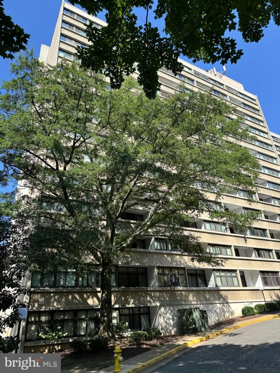 5911 Edsall Rd #904, ALEXANDRIA, VA 22304 Property for sale