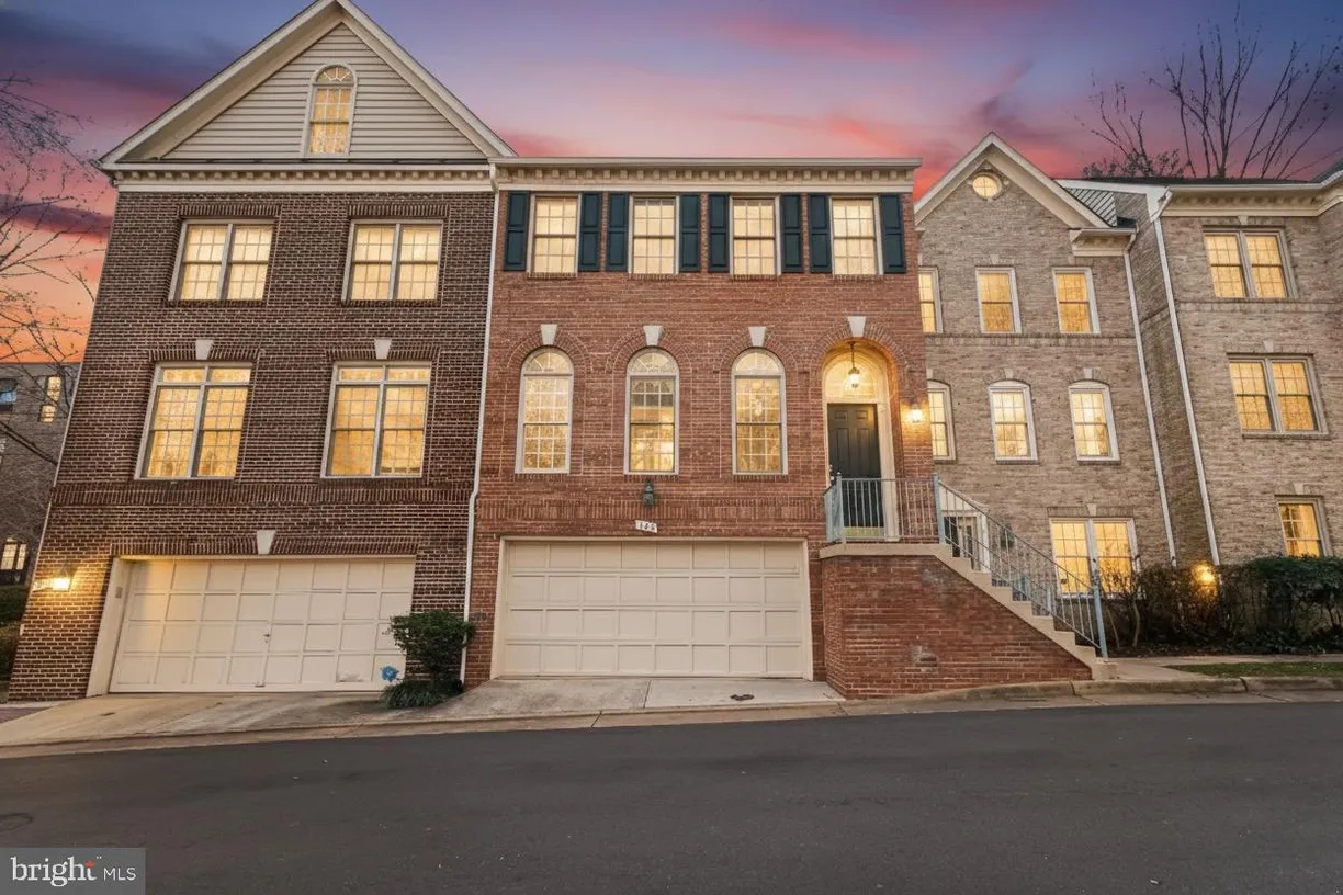 103 Rees Pl, FALLS CHURCH, VA 22046 Property for sale