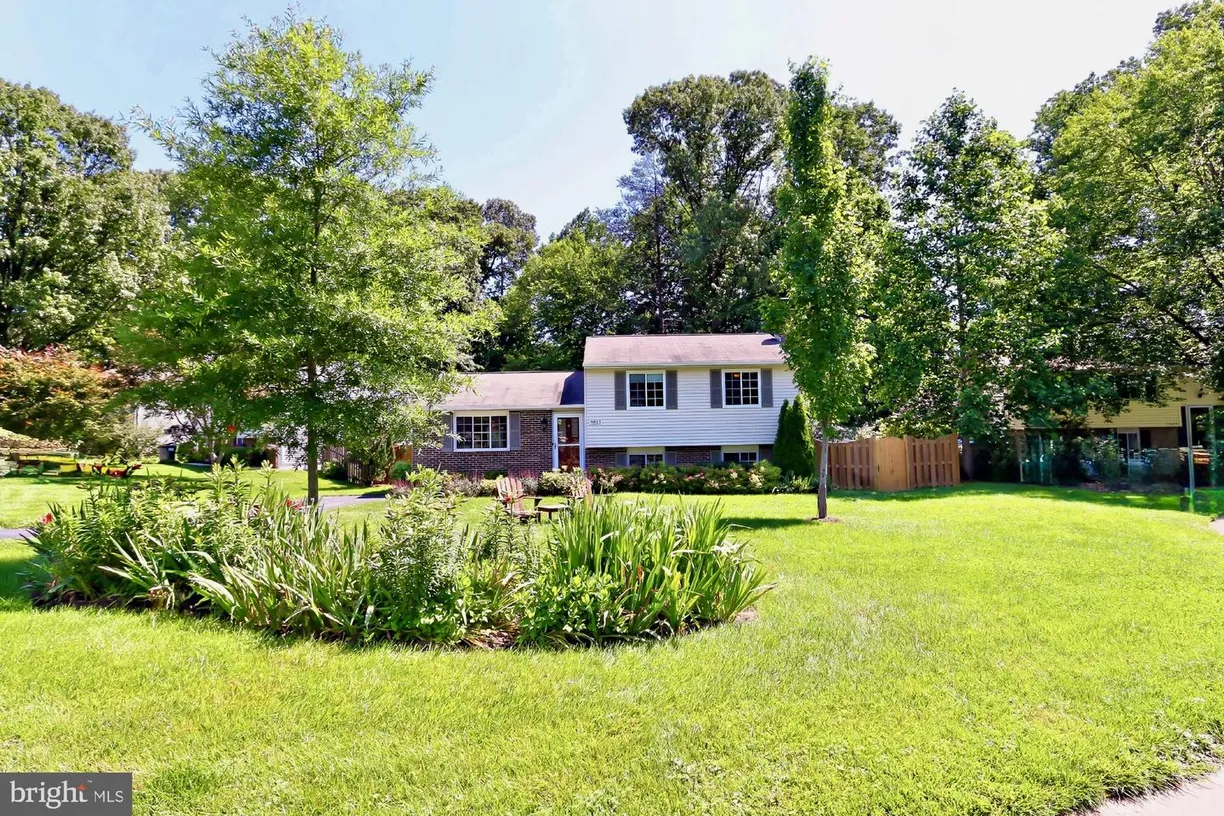 9813 Brightlea Dr, VIENNA, VA 22181 Property for rent