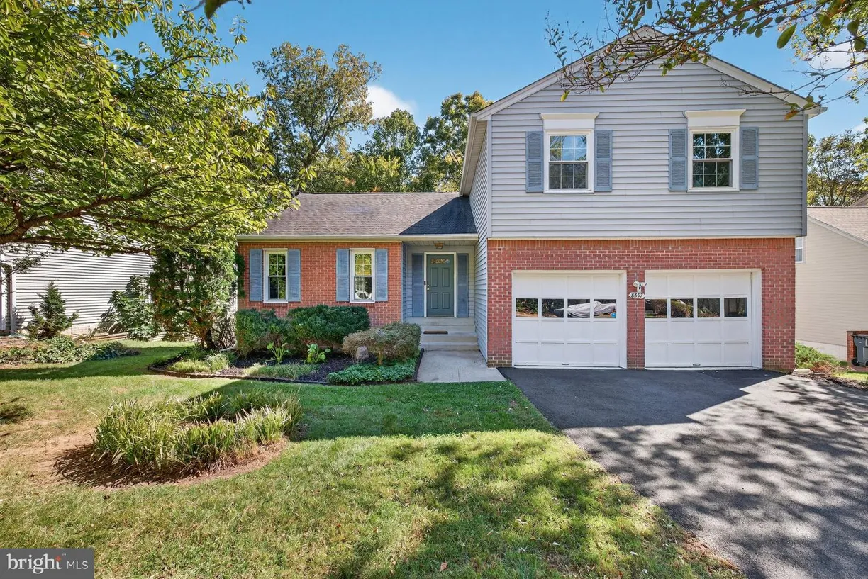 8537 Hooes Rd, SPRINGFIELD, VA 22153 Property for sale