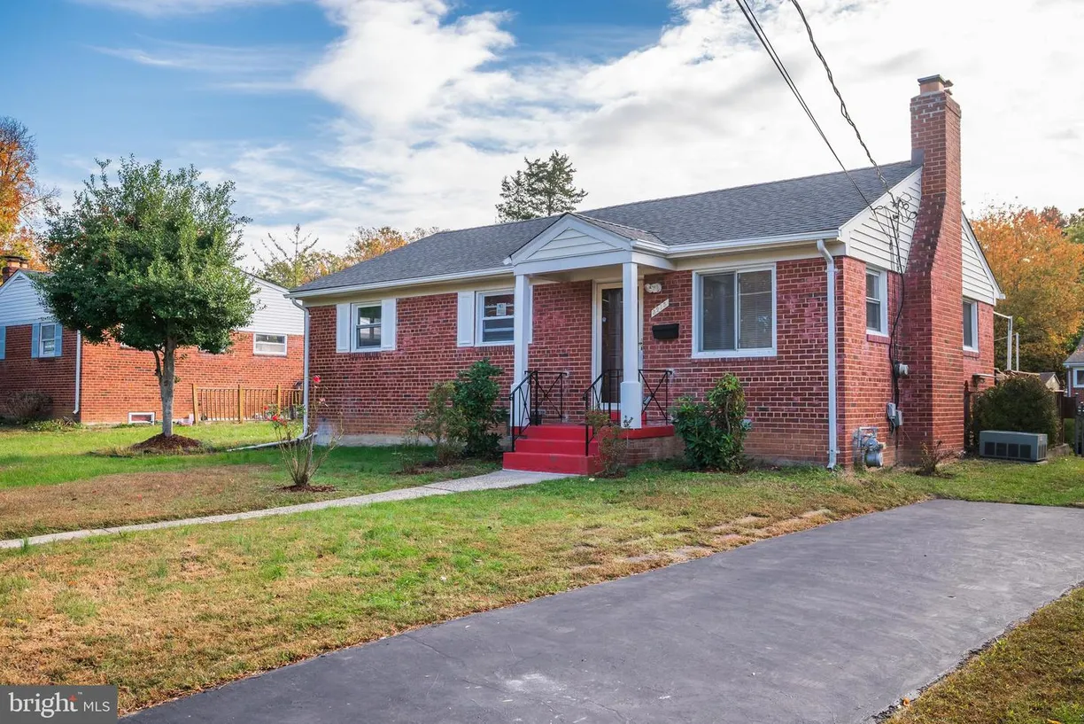 3215 Parkwood Ter, FALLS CHURCH, VA 22042 Property for sale
