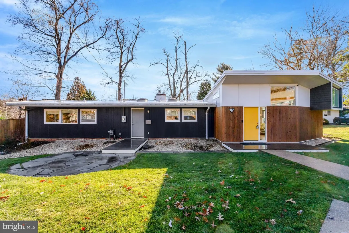 3017 Pine Spring Rd, FALLS CHURCH, VA 22042 Property for sale